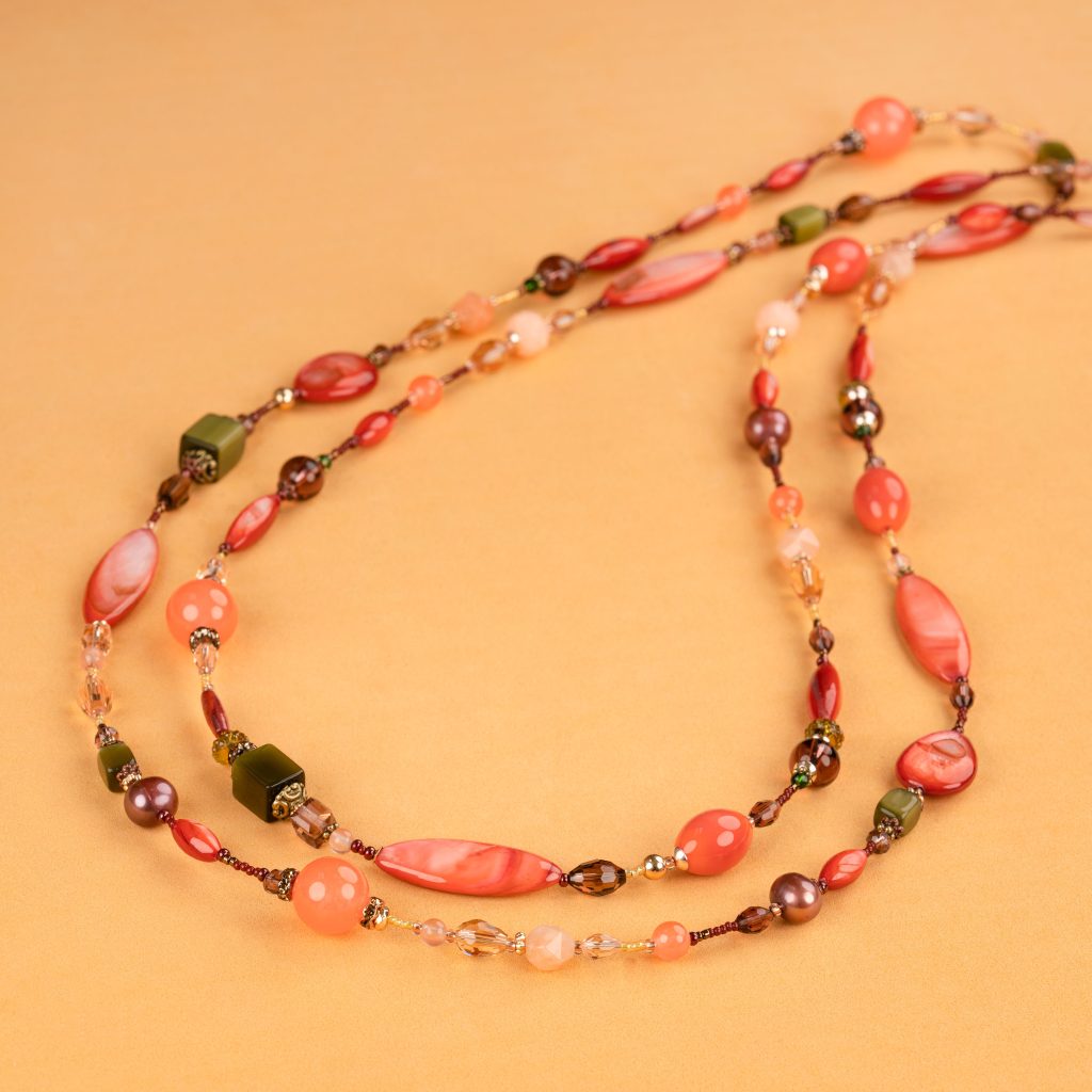 Длинные бусы из натуральных камней ⋆ Diana Savitskaya